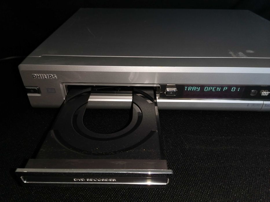 PHILIPS - Leitor de DVDs Lourosa • OLX Portugal