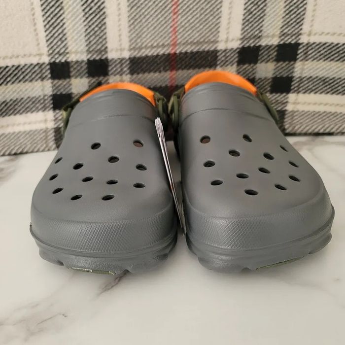Crocs оригінальні All-Terrain Clog 206340-0IE сандалі шльопанці тапки ...