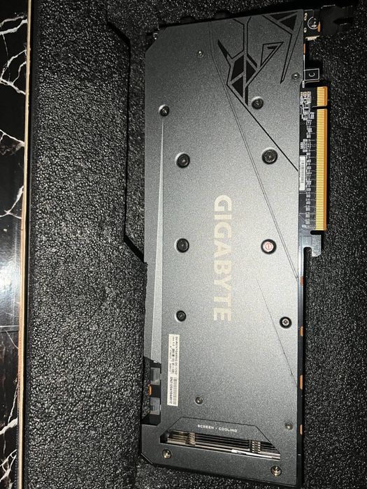 AMD Radeon RX 6700 XT 12GB Gigabyte: 9 250 грн. - Комплектуючі та ...