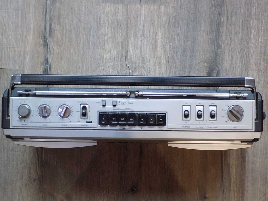 Магнитола Sharp GF-8585: 10 500 грн. - Магнітоли та магнітофони Львів ...