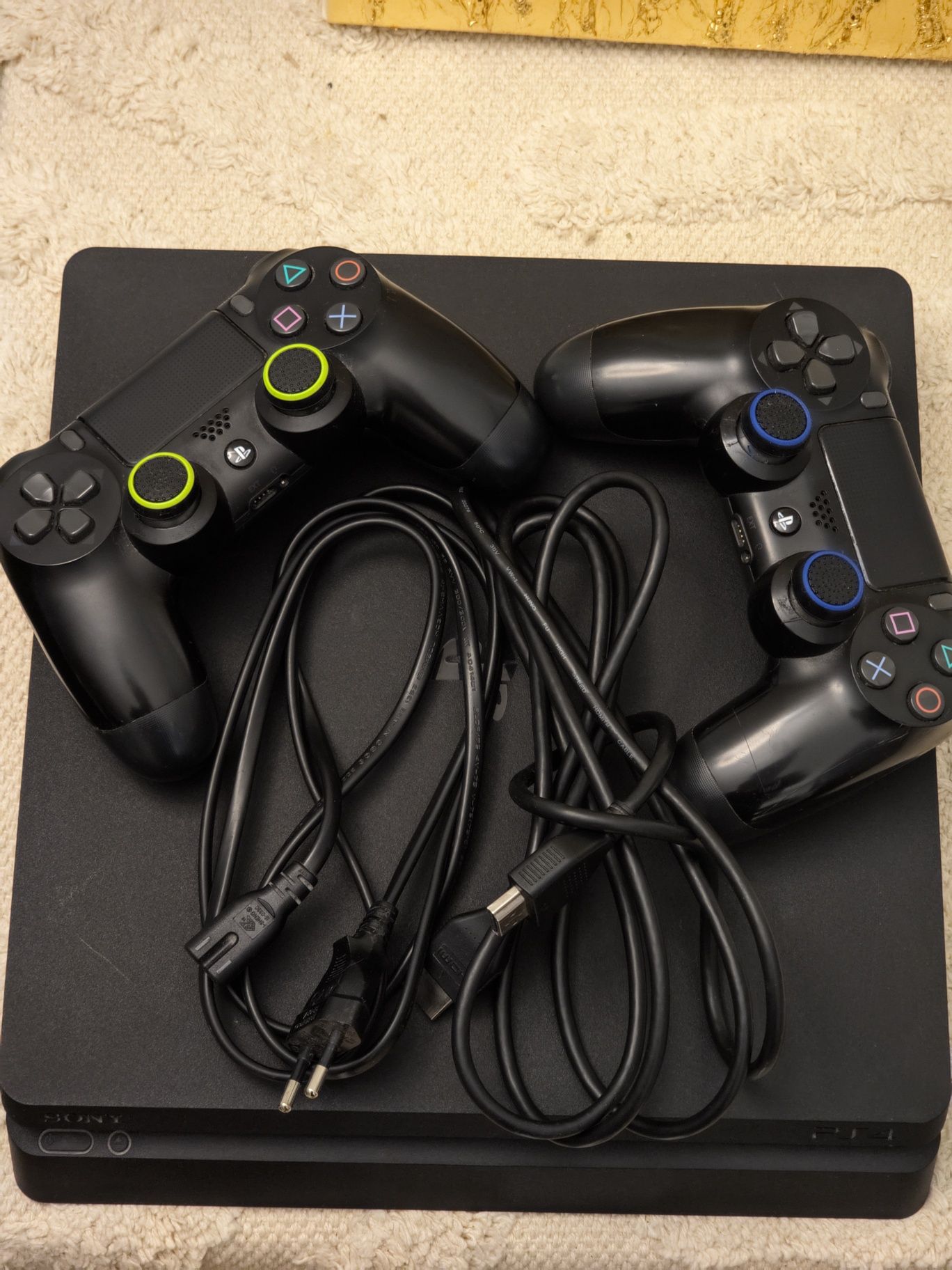 Sony Playstation 4 PS4 slim 500tb. 2 olx 6 250 Olx