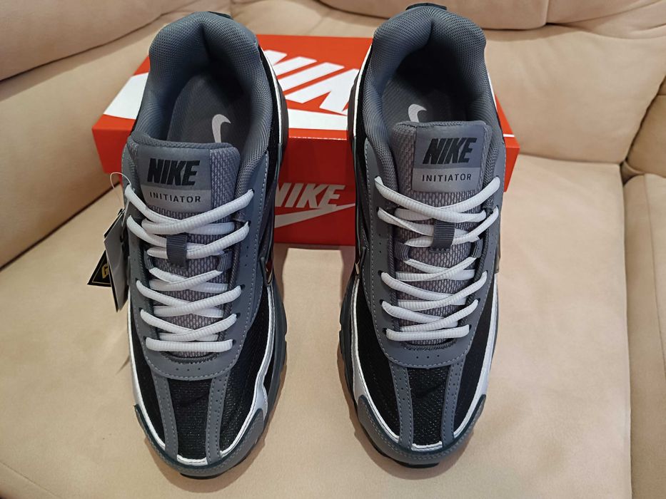 Чоловічі кросівки Nike Initiator gore-tex: 1 890 грн. - Кросівки для ...