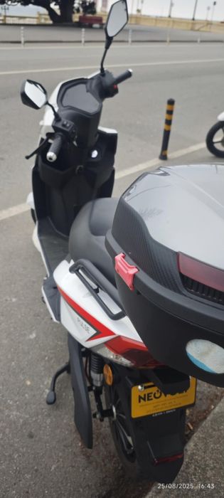 Neovolt Pulse scooter eletrica Cedofeita, Santo Ildefonso, Sé, Miragaia ...