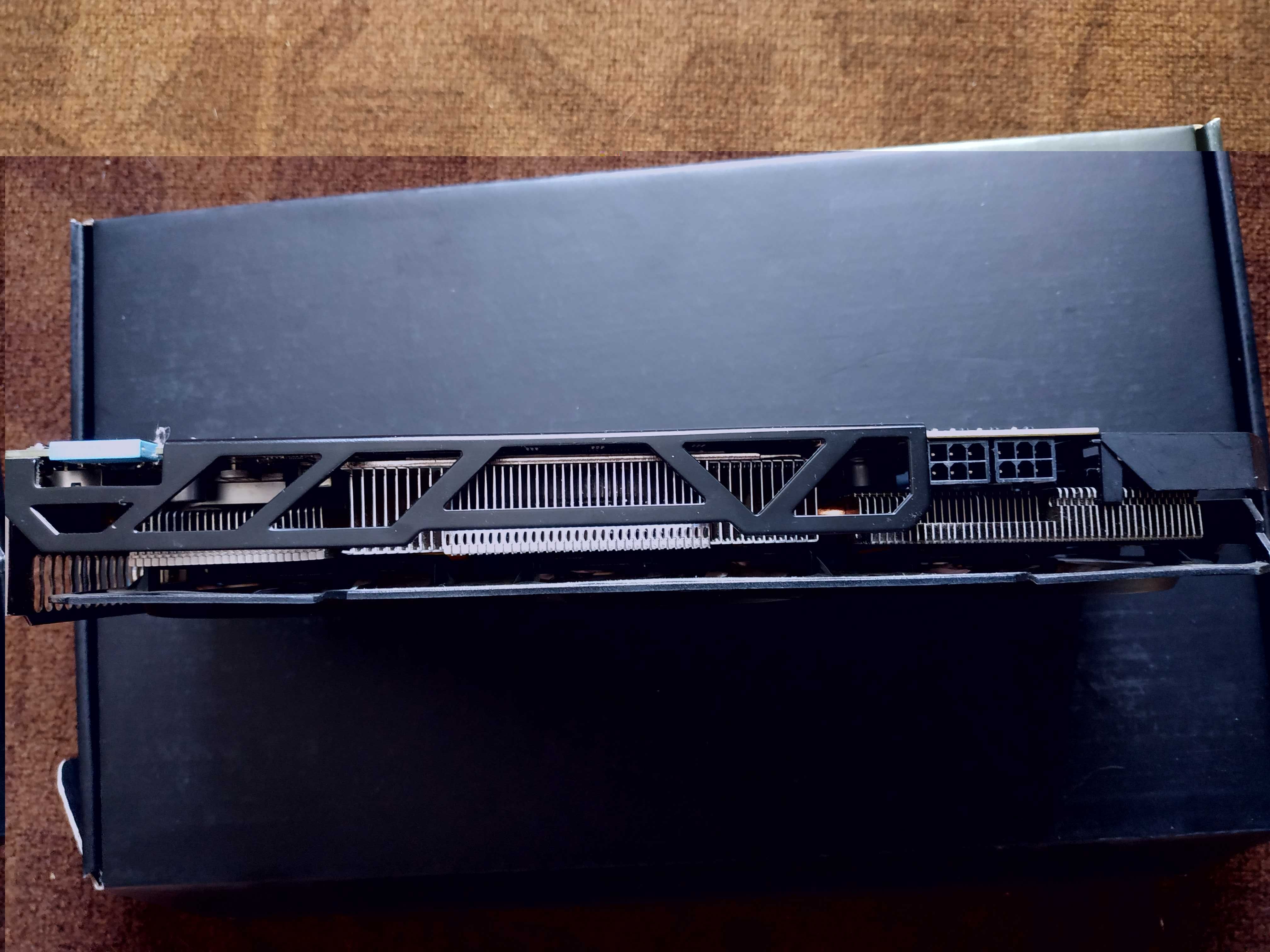 GIGABYTE Radeon R9 270X: 600 грн. - Комплектуючі та аксесуари ...