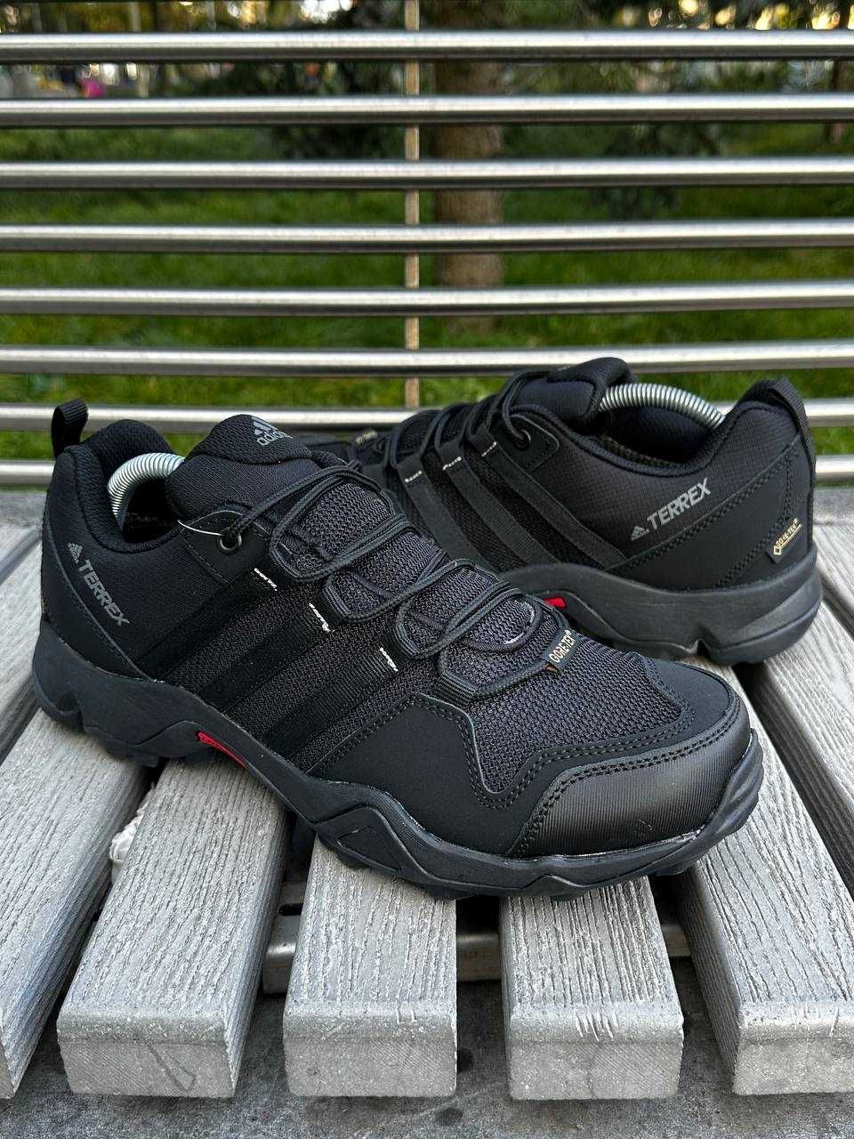 Термо кросівки Adidas TERREX (Gore-Tex): 1 699 грн. - Трекінгові ...