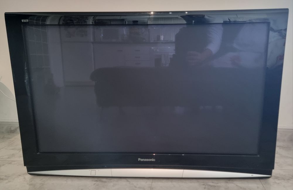TV Panasonic Viera Plasma Laranjeiro E Feijó • OLX Portugal