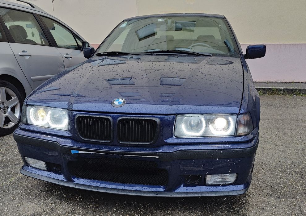 BMW e36 318is sedan (pack M) Alvalade • OLX.pt