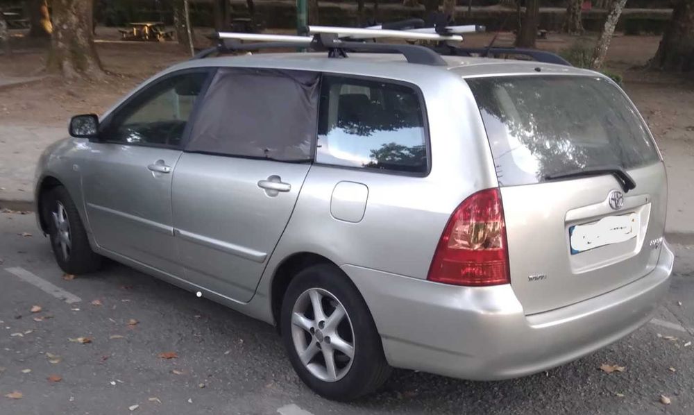 Toyota Corolla SW 2.0 90 cv 2003 Benfica • OLX Portugal