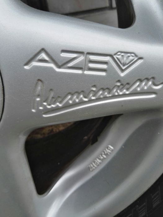 Jantes AZEV alumínium 18"C . pneus Asseiceira • OLX Portugal