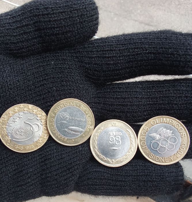 Moedas (4) Comemorativas Bi-Metálicas de 200 Escudos Almada, Cova Da ...