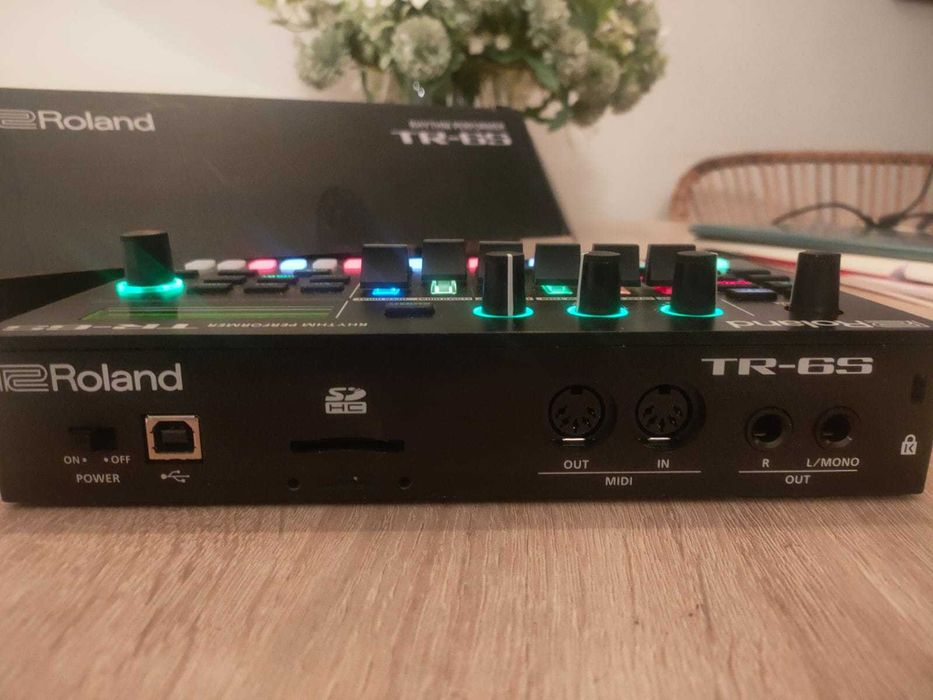 Automat Perkusyjny Roland TR-6S Gwarancja 19 miesięcy Łódź Bałuty • OLX.pl