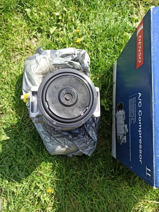 Компресор Denso DCP32045 SUPERB,CADDY,GOLF,JETTA ,Passat B6,B7,TOURAN ...