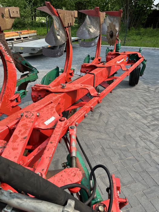 Pług Kverneland EG 100 Vario 160 - 4 skibowy obrotowy + wał Campbella ...