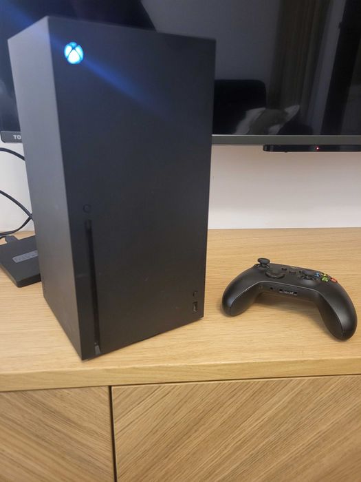 Konsola Xbox Series X, świetny stan, gwarancja, dowód zakupu Prostki ...