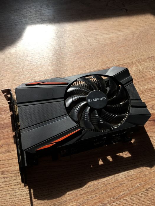 Продам видеокарту RX 550 2GB: 499 грн. - Комплектуючі та аксесуари Татарбунари на Olx