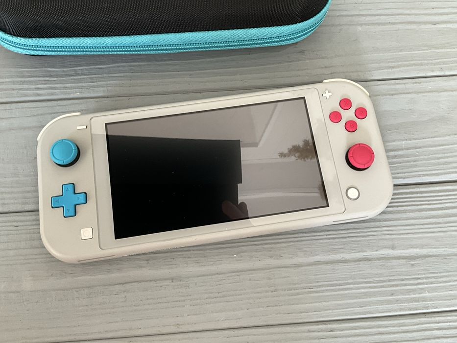 Nintendo switch lite pokemon zacian and zamazenta limited edition: 5 ...