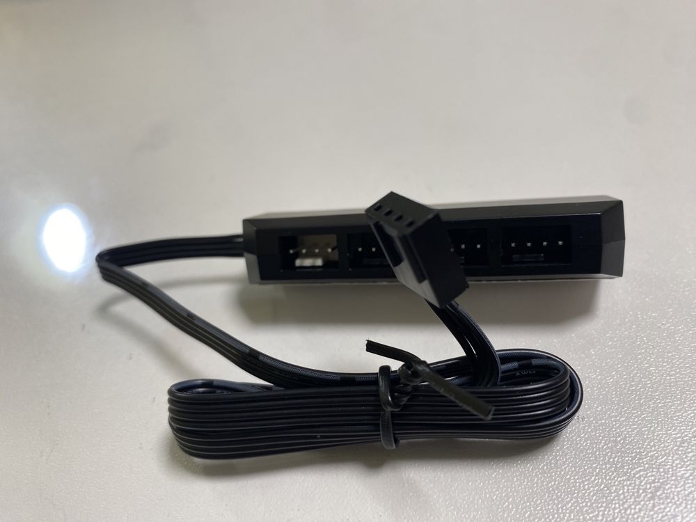 Хаб для вентиляторів (DeepCool FH-04) 1 to 4 PWM: 200 грн ...
