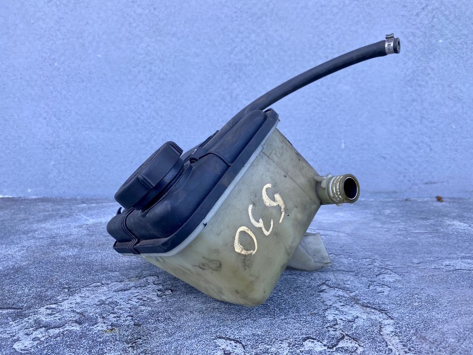 Бачок антифризу BMW E39 E38 M57 M47 M51 2.5 3.0 2.0 дизель БМВ Е39 Е38 ...