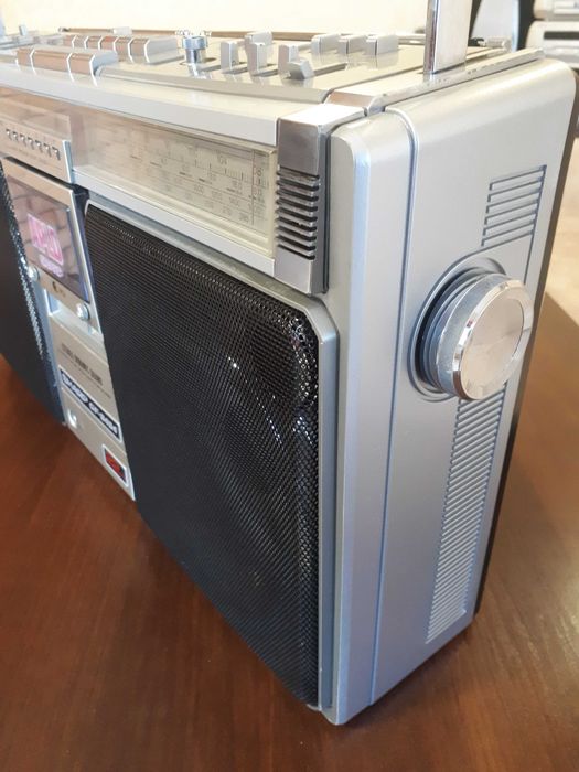 Магнітола Sharp GF -9494: 12 500 грн. - Магнітоли Вознесенськ на Olx