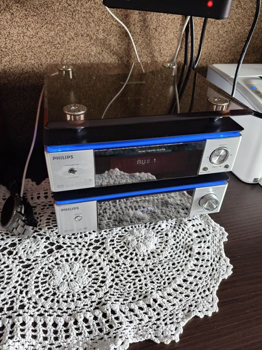 Wieża Philips mcd708 Suche-Rafaczówki • OLX.pl