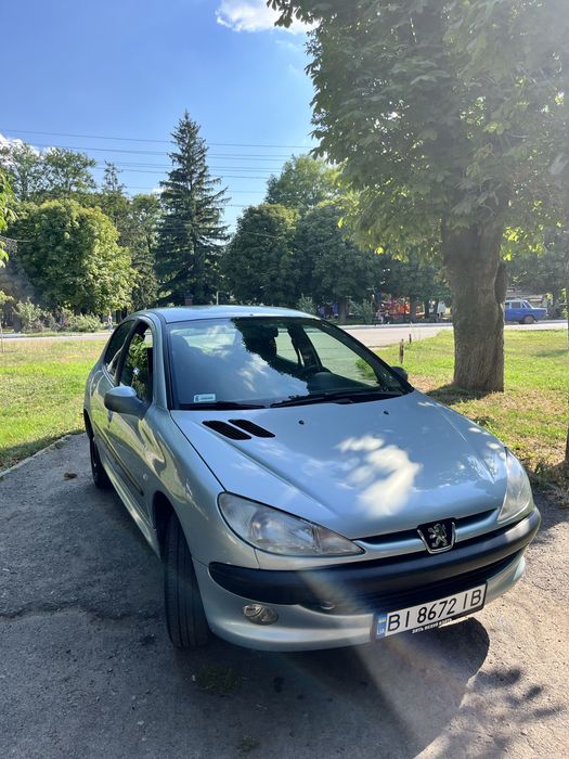 Продам Пежо 206..: 2 300 $ - Peugeot Глобине на Olx
