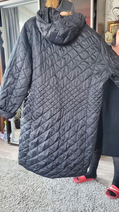 Пальто, куртка, пуховик з капюшоном: 550 грн. - Пальто Богодухів на Olx