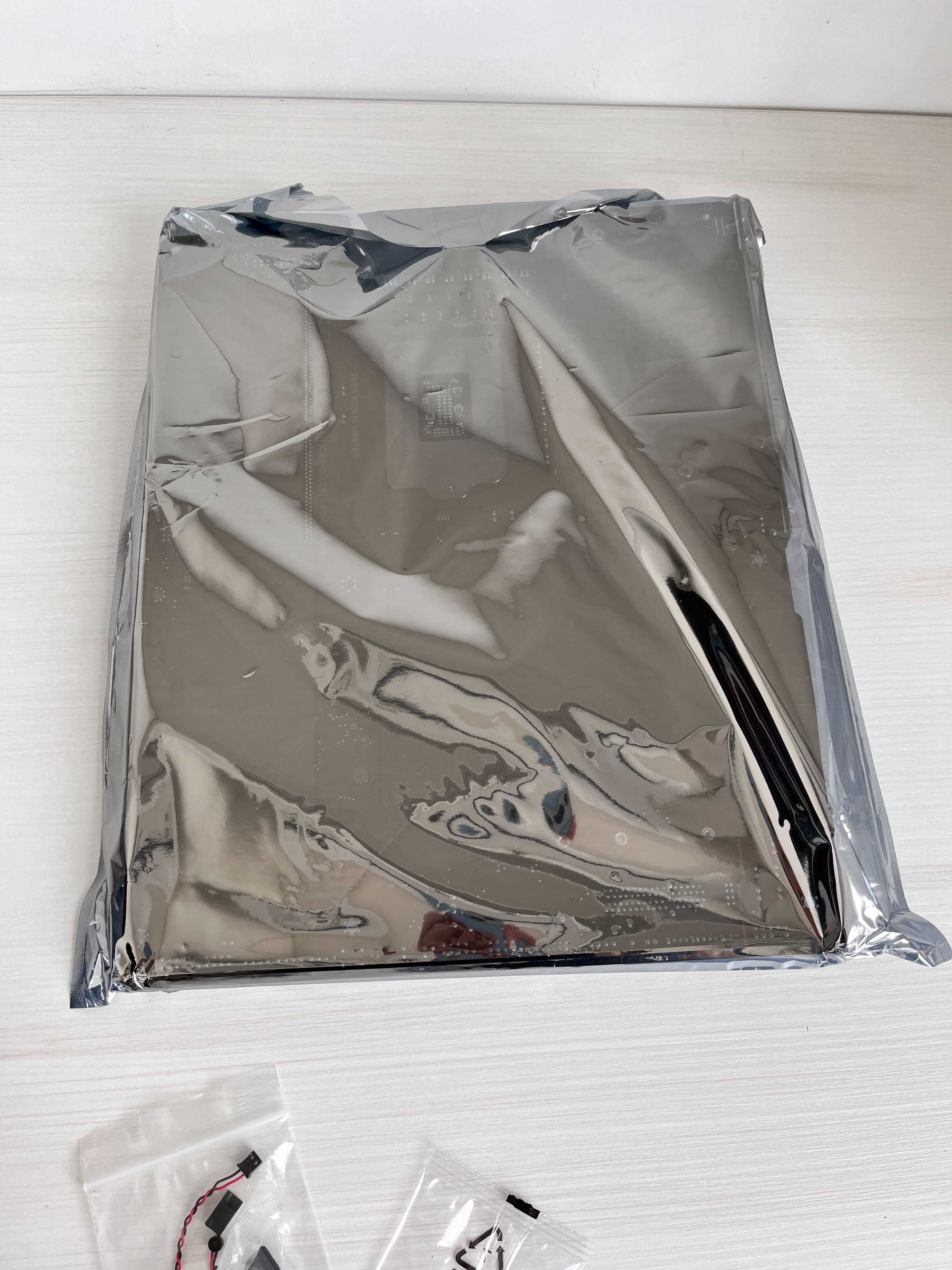 Материнська плата GIGABYTE Z590 AORUS MASTER: 10 500 грн ...