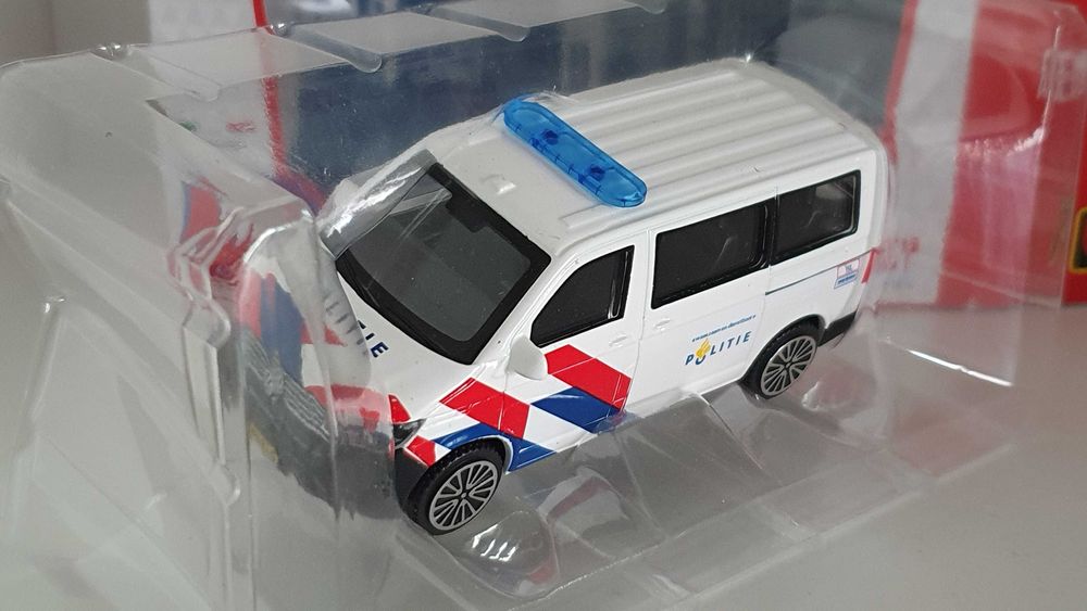 VW Volkswagen T6.1 Politie Policja Bburago Burago 1:43 Emergency ...