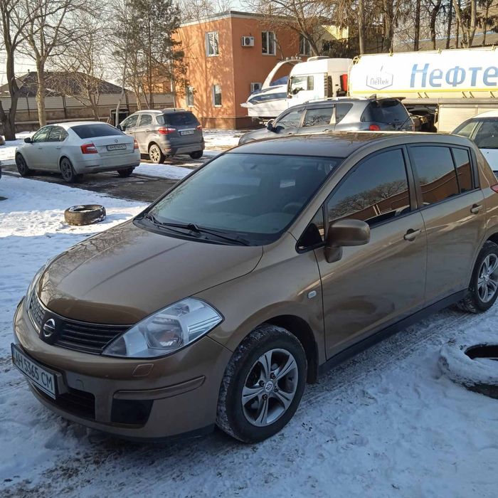 Продажа авто Nissan Tiida: 5 600 $ - Nissan Дніпро на Olx