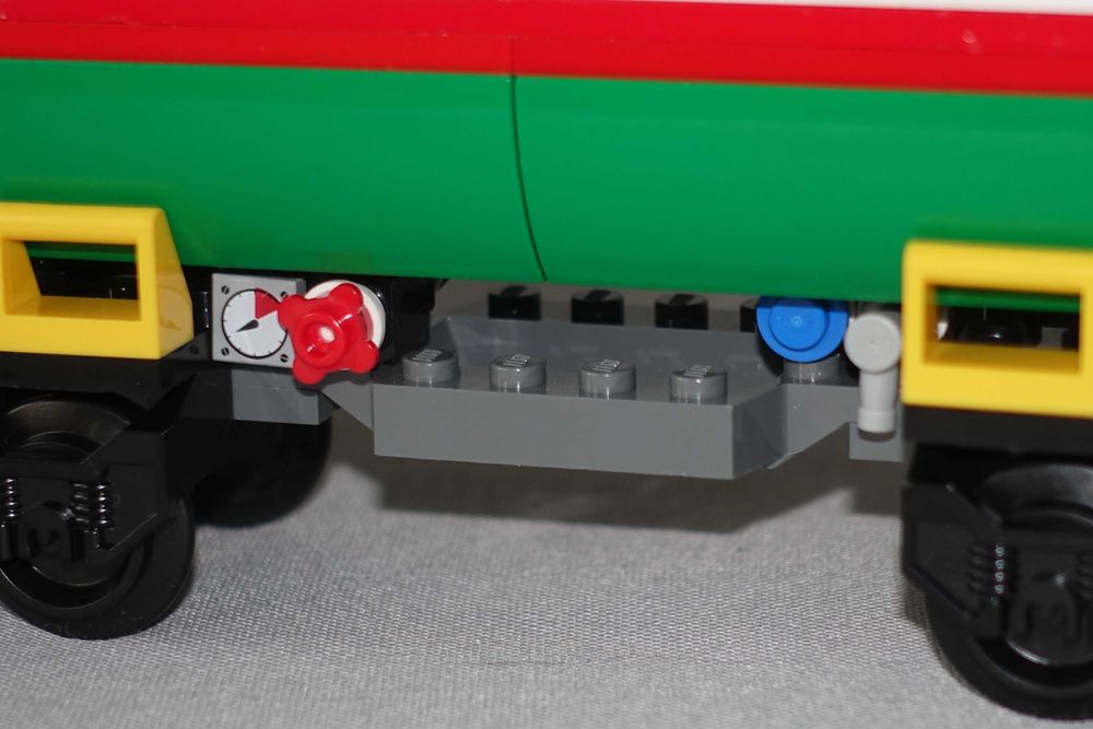 LEGO train, Gratis wysyłka, dwie cysterny, ciekawe wagony do pociągu ...