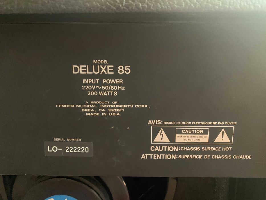 Fender Deluxe 85 / Red knob / Spring reverb комбопідсилювач 85 Вт /: 6 ...