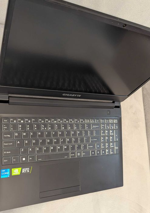 Laptop gamingowy Gigabyte G5 GD 144 Hz 15.6 i5-11400H/16GB/512 RTX3050 ...