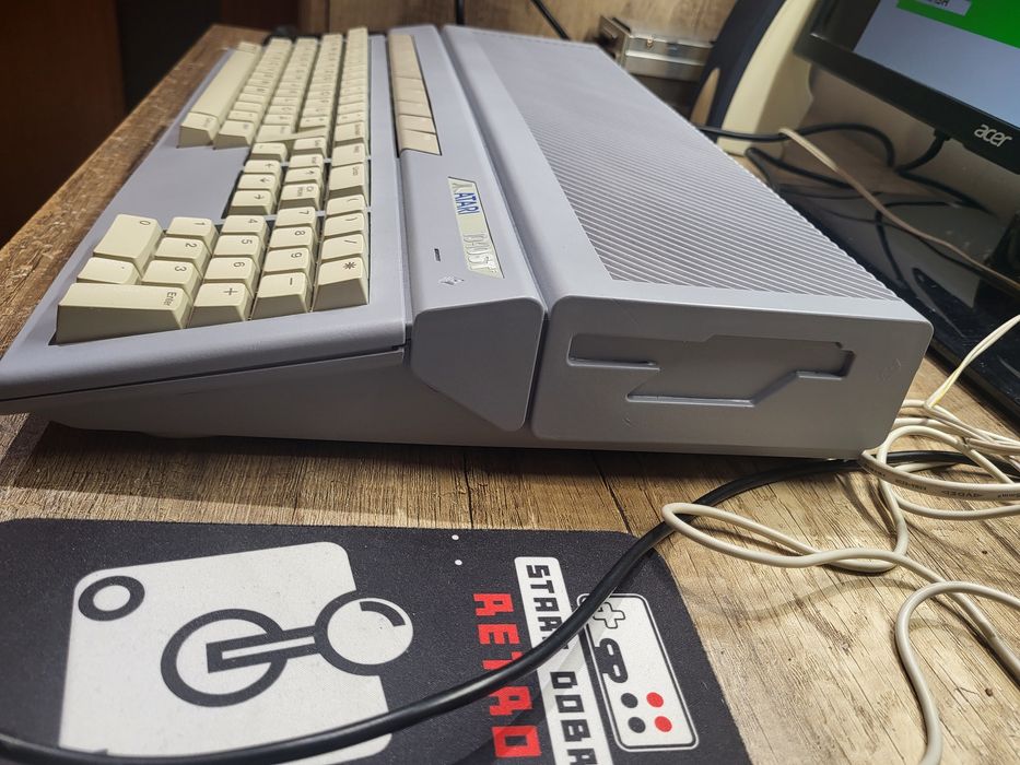 Atari STF rozbudowane, mega zestaw, rgb2hdmi, monitor 15KHz, acsi2stm ...