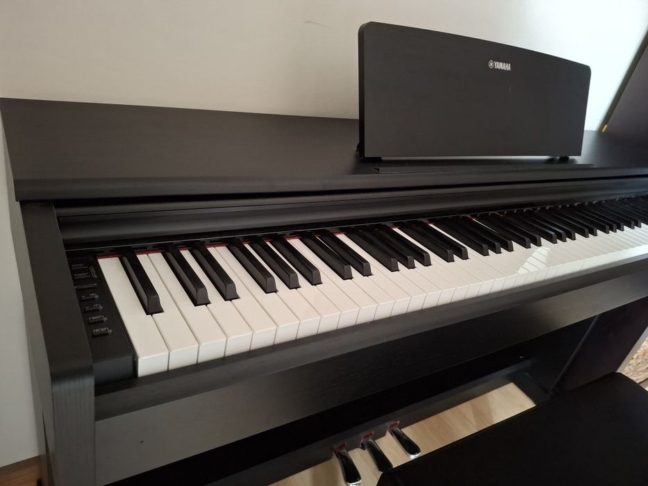 Piano digital Yamaha YDP-144 B Arius Oeiras E São Julião Da Barra, Paço ...