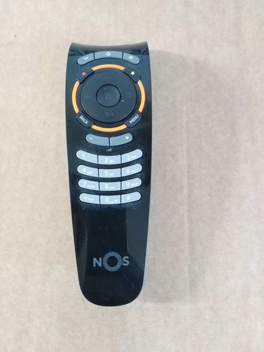 Comando para Box NOS Torres Vedras • OLX Portugal