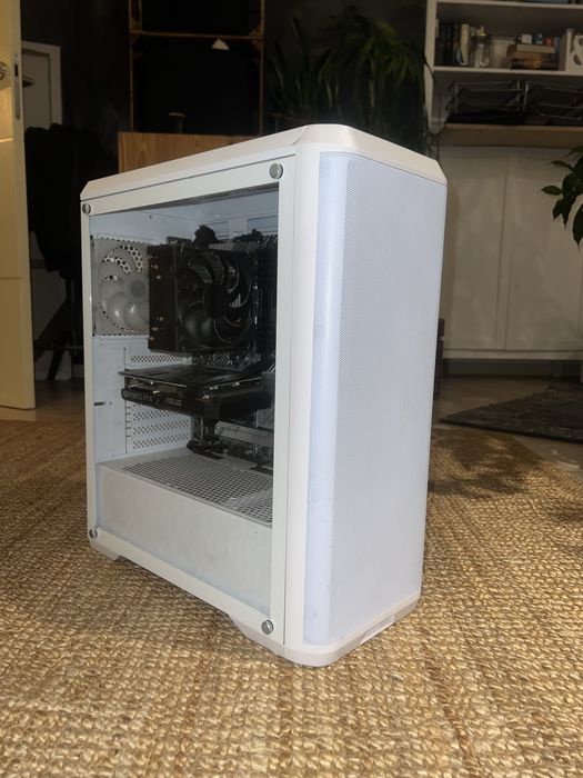 Komputer gamingowy Skierniewice • OLX.pl