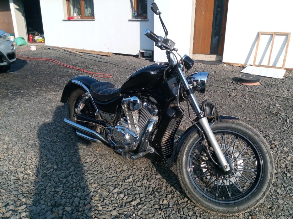 Suzuki vs 700 intruder chopper 1986 bober Zgorzelec • OLX.pl