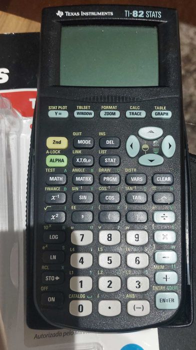 Calculadora Grafica TEXAS TI-82 Stats Ermesinde • OLX Portugal