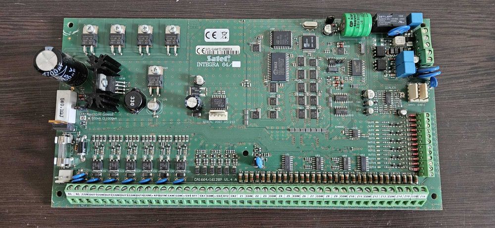 SATEL PŁYTA INTEGRA-64 - centrala systemu alarmowego Wieszowa • OLX.pl
