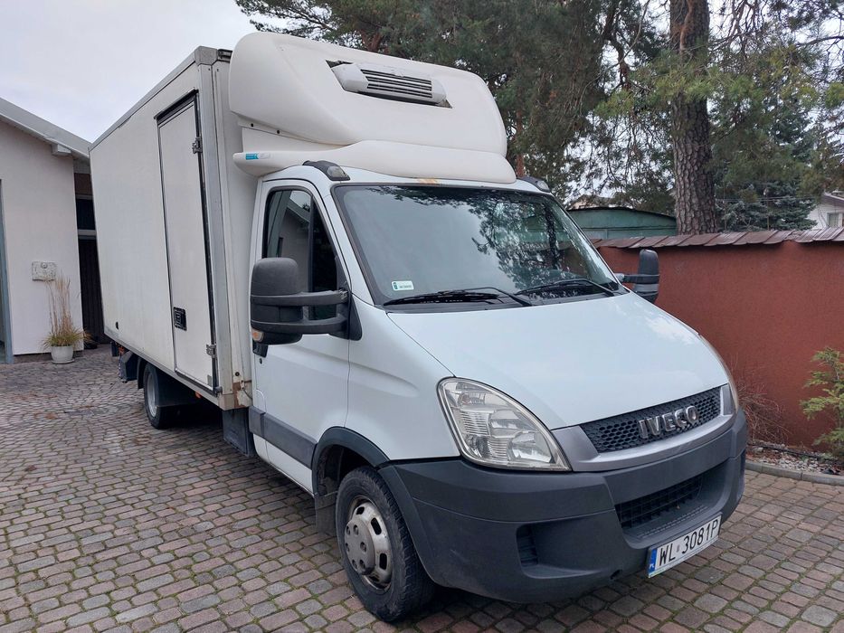 IVECO DAILY C35 chłodnia, winda Legionowo • OLX.pl