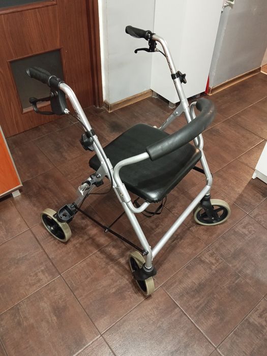 Balkonik/chodzik dla seniora Sierakowo • OLX.pl