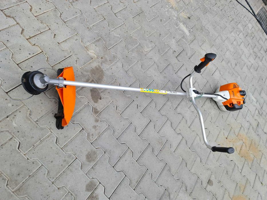 KOSA Spalinowa STIHL FS240 FS 240 perfekt Częstochowa Śródmieście • OLX.pl