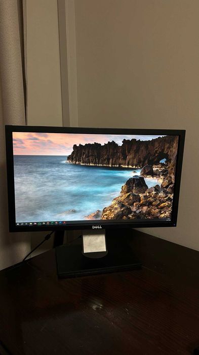 Монітор Dell 23" U2311Hb, 1920 × 1080, 2011 р: 2 200 грн. - Монітори ...