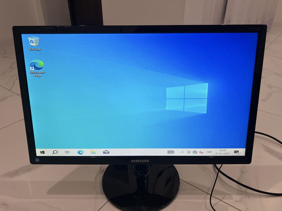 Монітор Samsung S24C350 24ʼʼ: 1 500 грн. - Монітори Самбір на Olx