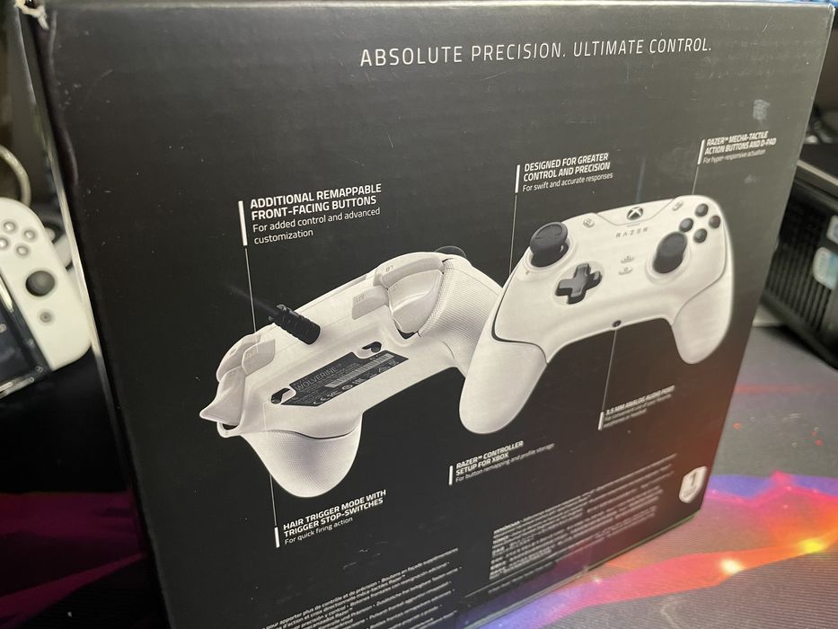 Comando Razer Wolverine v2 Alvalade • OLX Portugal