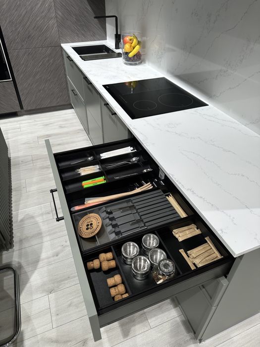 Дизайнерська кухня Symphony від Maestro Kitchen by ETC: 6 500 ...