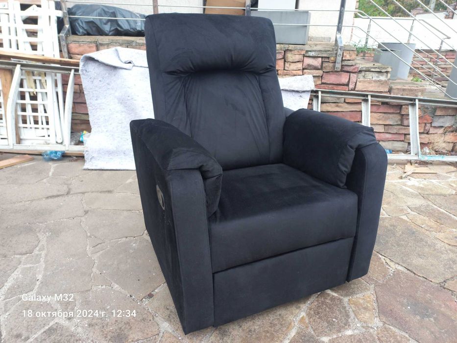 Кресло - Реклайнер за 7500: 7 500 грн. - Меблі для вітальні Харків на Olx