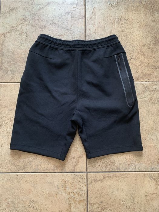 Шорти Nike Tech Fleece. 158-170. Xs: 1 199 грн. - Спортивні шорти ...