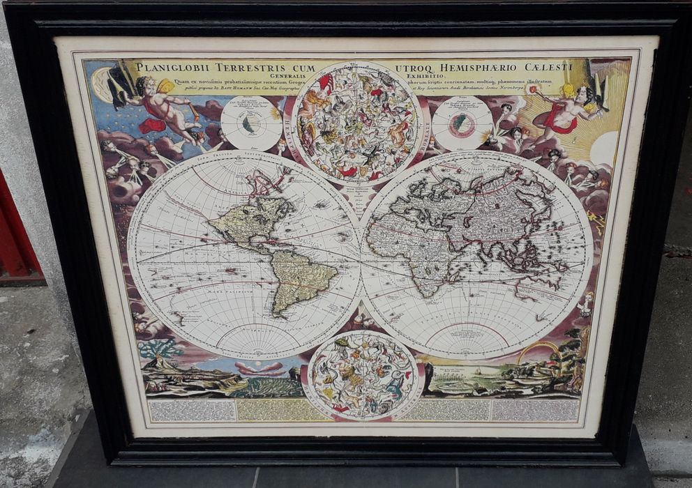 Quadro com Mapa Mundo Antigo Mafamude E Vilar Do Paraíso • OLX Portugal