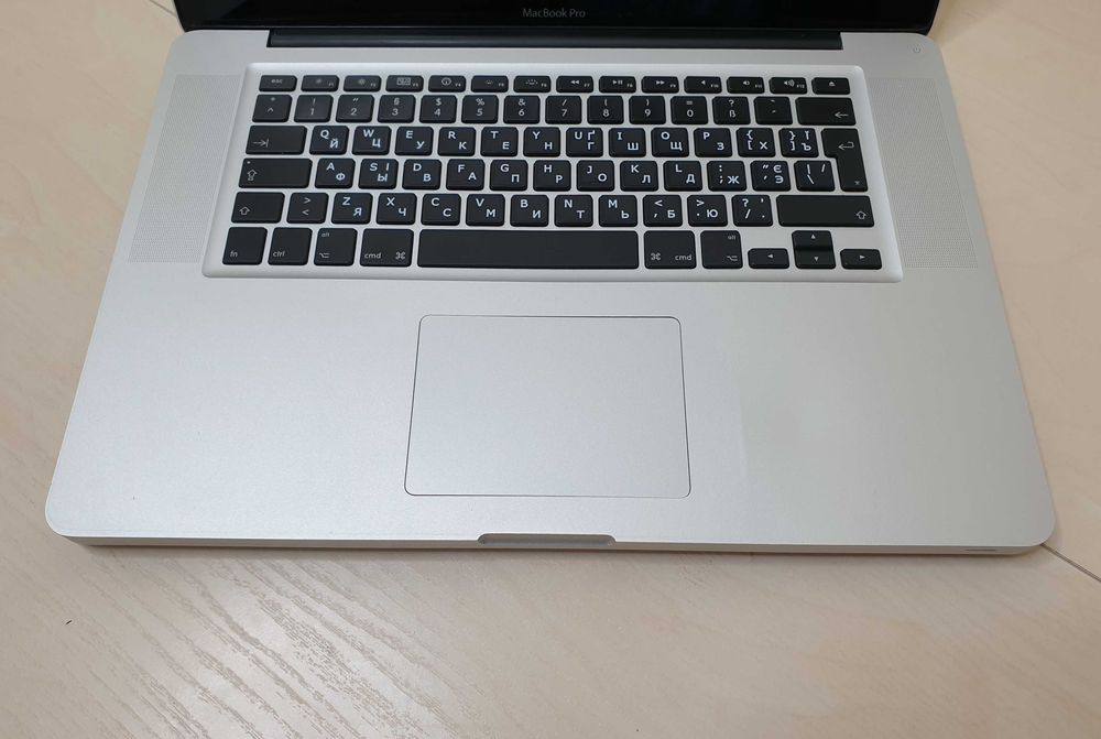 Ноутбук Apple MacBook Pro A1286 /Intel Core i5-520/Без HDD: 1 800 грн ...